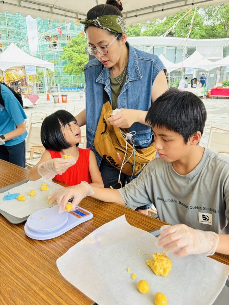 「米啊炸Miaca’原住民假日市集」 舞台挑戰贏冰棒 | 今傳媒 JNEWS